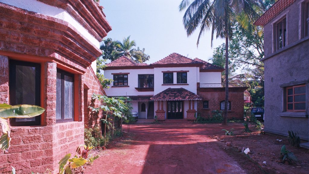 Captain Lobo’s River Hideaway – Mozaic Design – Architecture